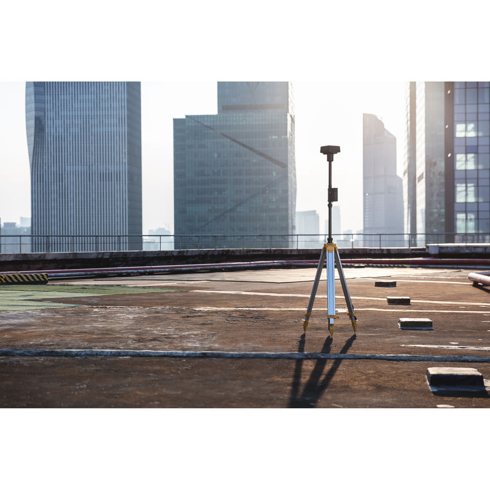 DJI Phantom 4 RTK Quadcopter with D-RTK 2 GNSS Mobile Station Combo ...